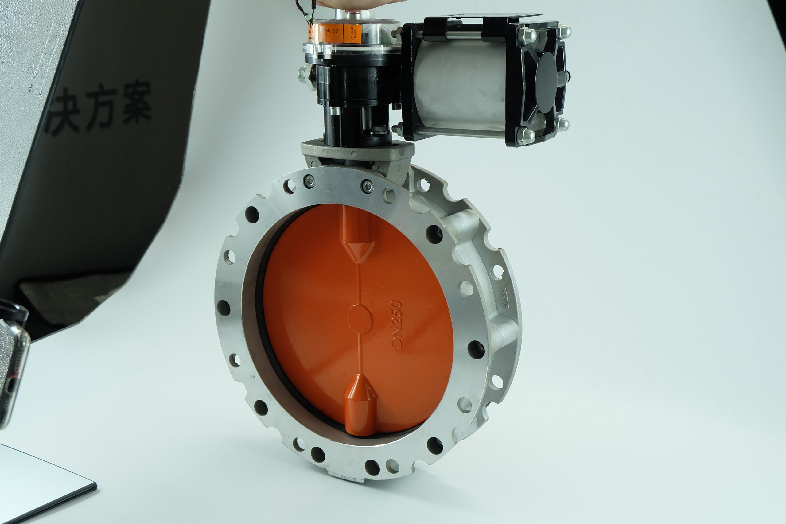 What are the main features of dust butterfly valves? - DKV - The most ...